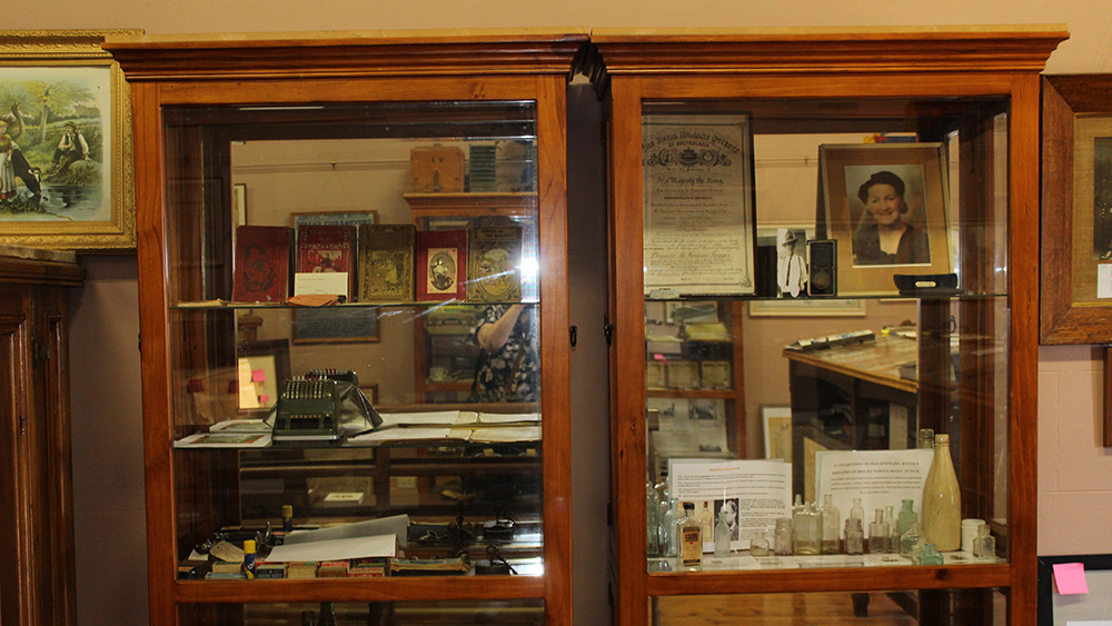 Macarthur Museum Victoria - Our collection - Macarthur Museum